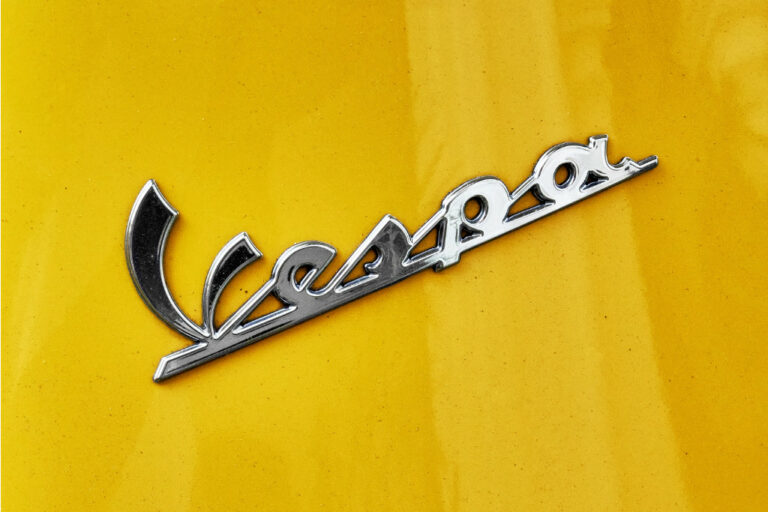 Vespa lettering and emblems - the cherry on top - VESPA MAG