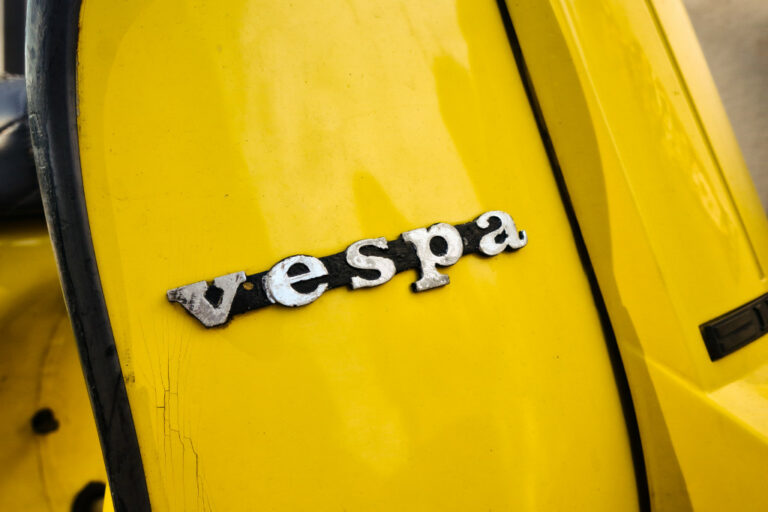 Vespa lettering and emblems - the cherry on top - VESPA MAG