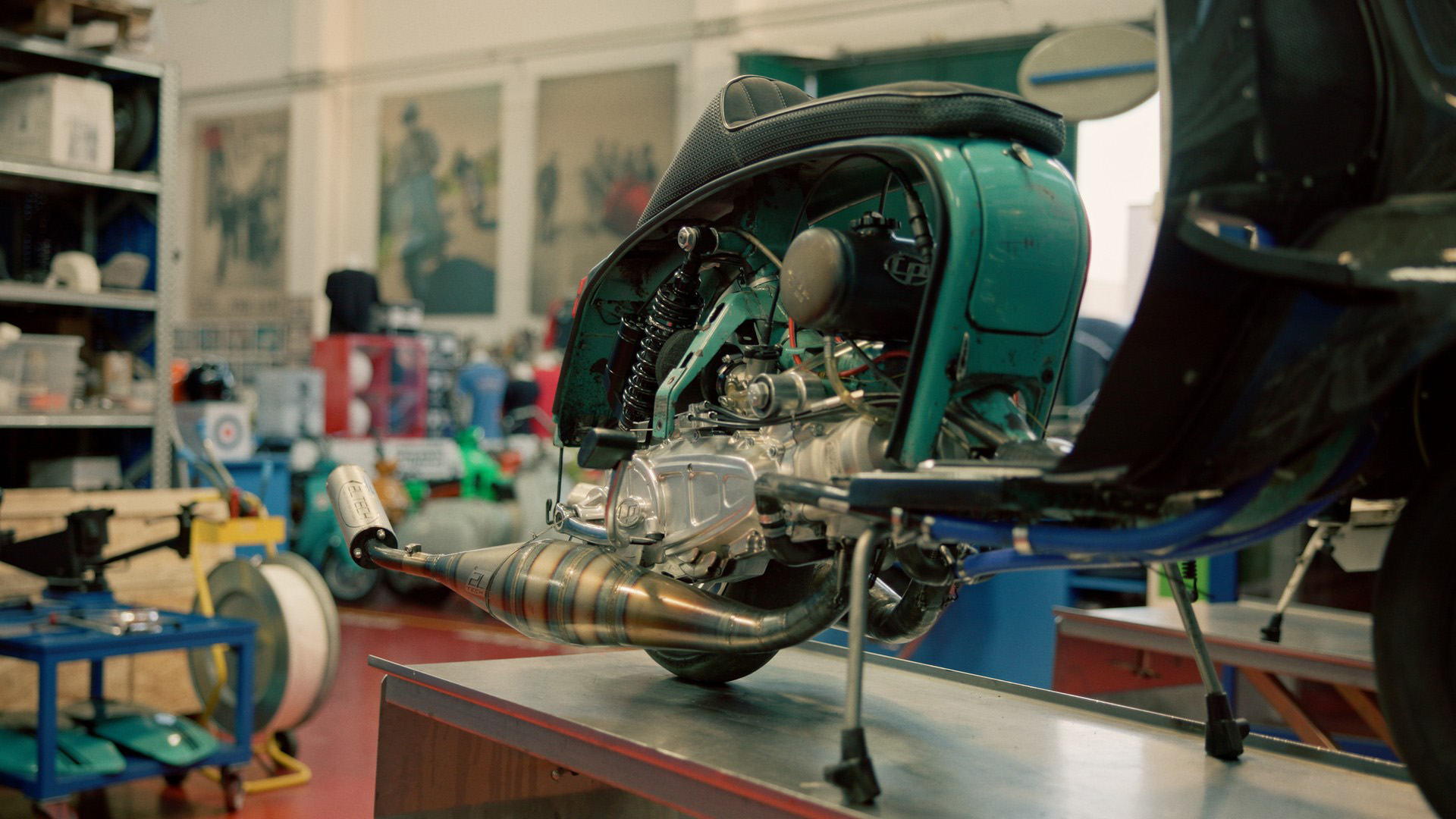 Guide for the restoration of a Vespa - VESPA MAG