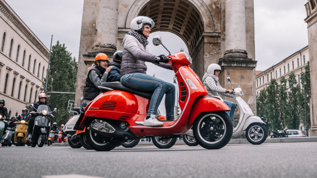 Vespa fahren - Tipps für FahranfängerInnen - VESPA MAG