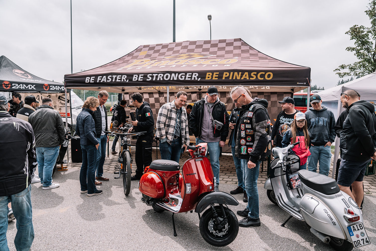 SIP Scootershop Open Day: Festival of 30 Years Performance & Style ...