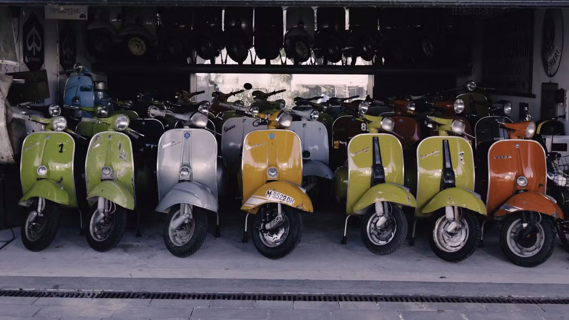 Differences between Vespa Wideframe, Largeframe and Smallframe - VESPA MAG