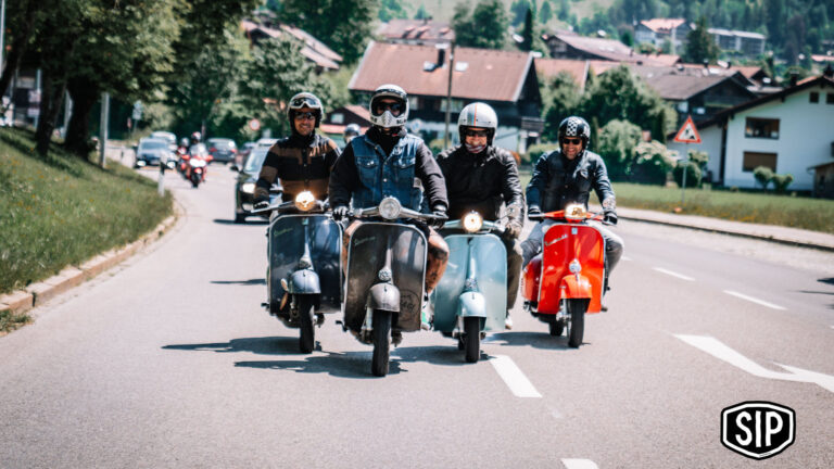 Vespa Events 2025: Riding fun for the whole season - VESPA MAG